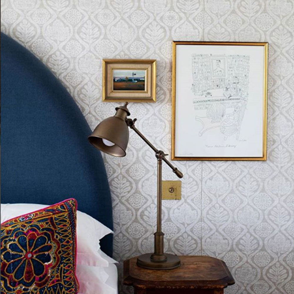 PEGGY ANGUS OAKLEAVES OFF WHITE LINEN FABRIC – Blithfield & Company