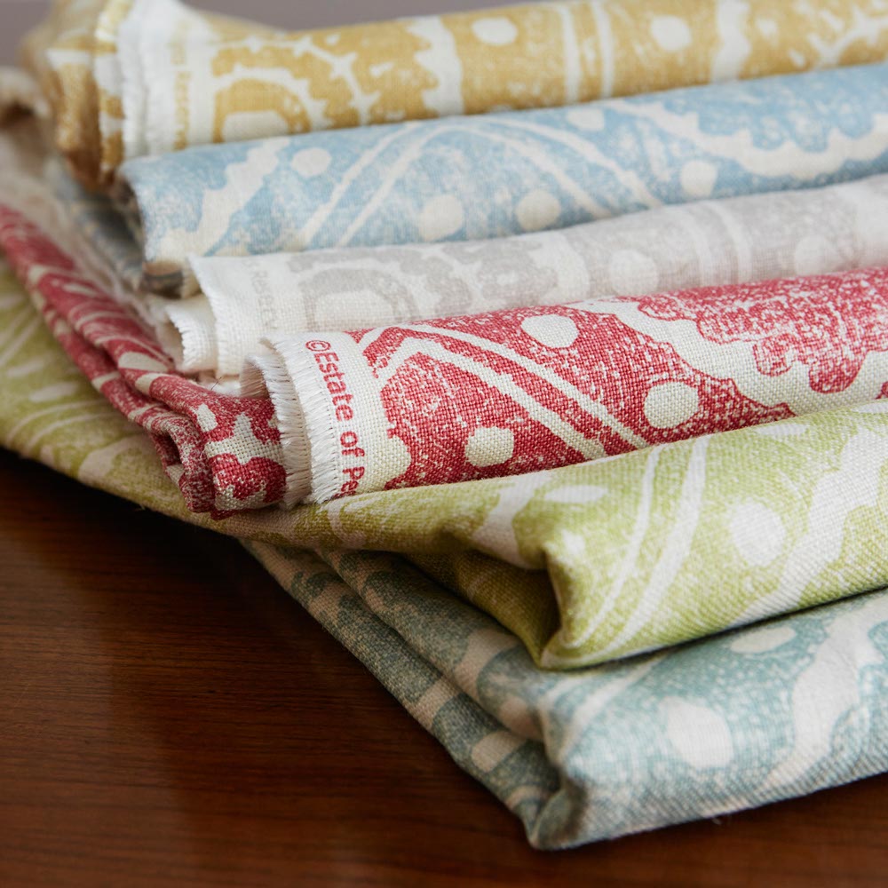 PEGGY ANGUS DIAMOND GREY LINEN FABRIC – Blithfield & Company